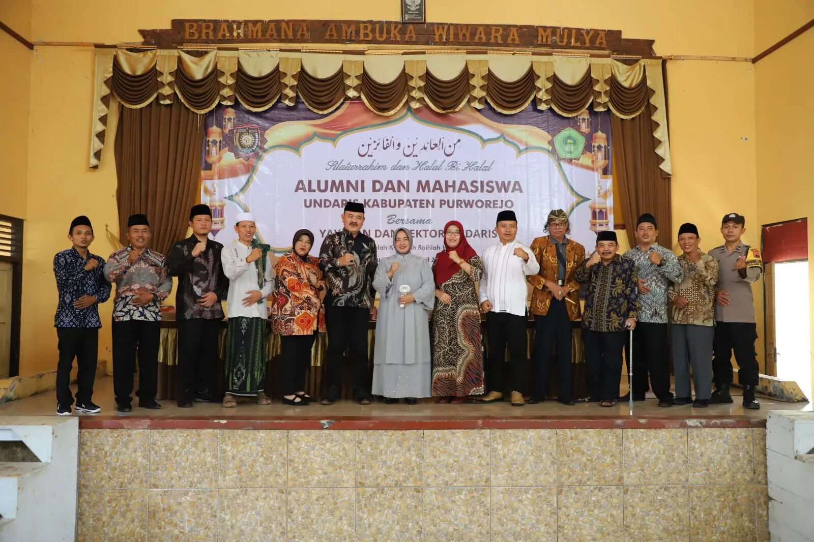 Bupati Bersama Alumni Kenang Masa Kuliah di Undaris